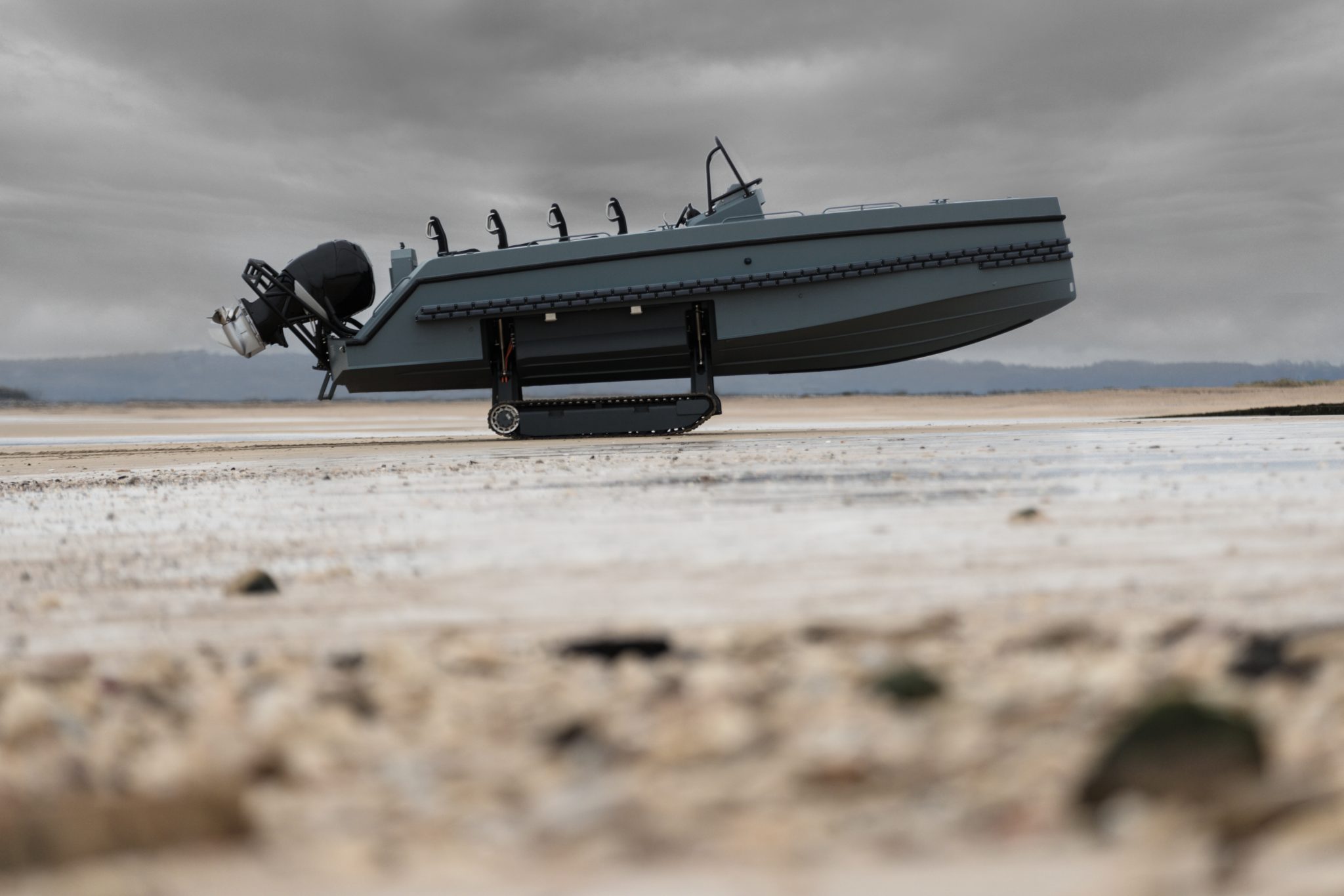 FIRST SELL OF INTERCEPTORS TO THE US NAVY - Iguana Pro